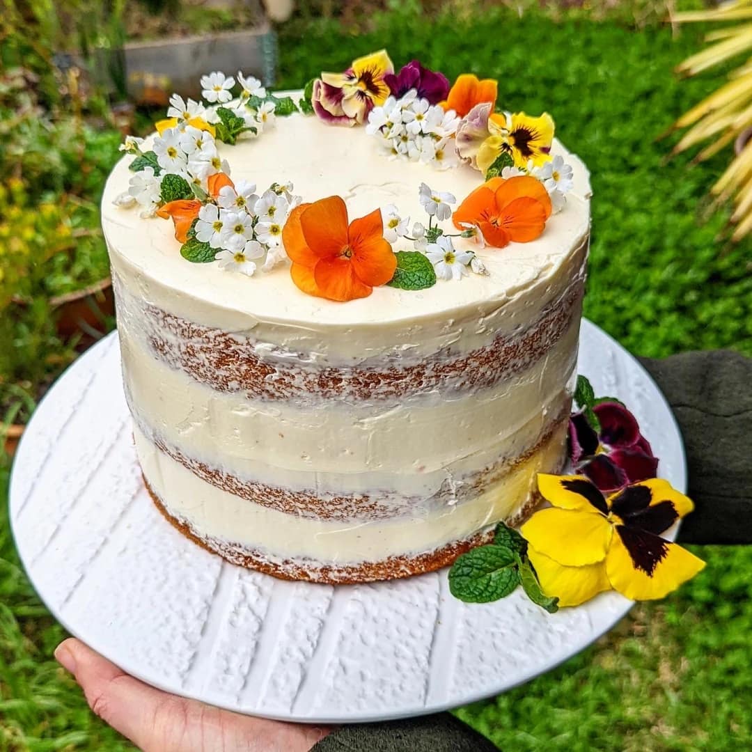 Lemon Sponge with Buttercream and Edible Flowers - everydayfood